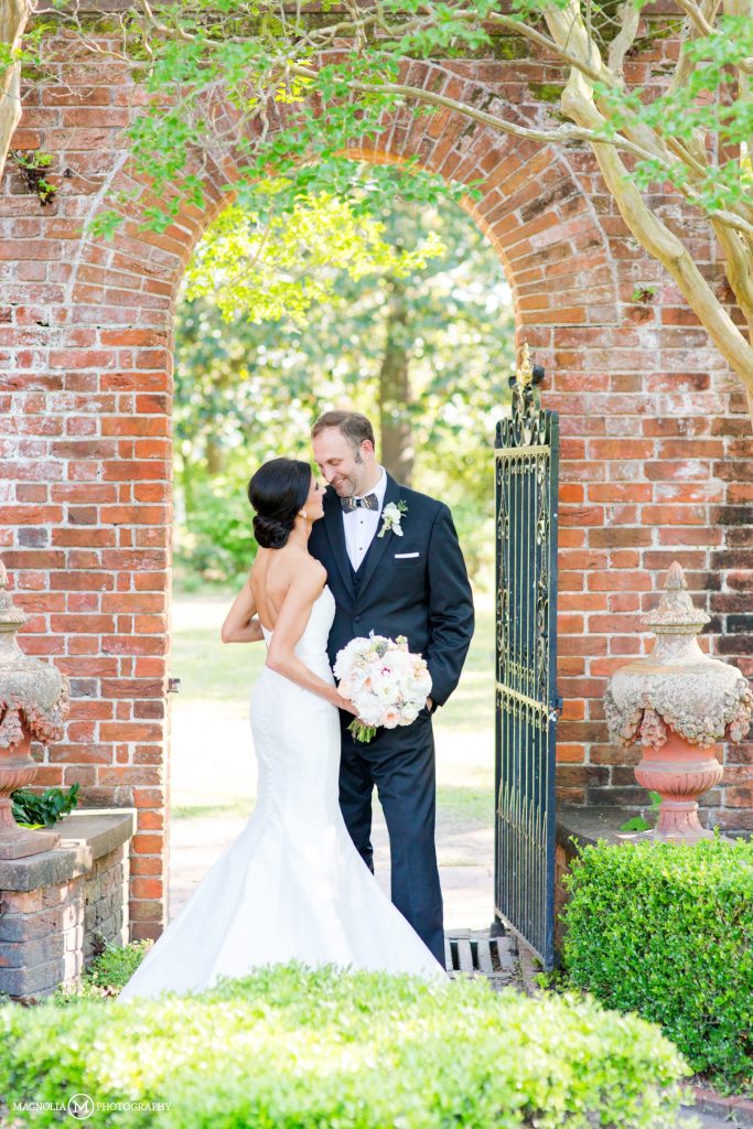Tryon Palace Wedding Photographer | Shannon + Miles Married - Magnolia ...
